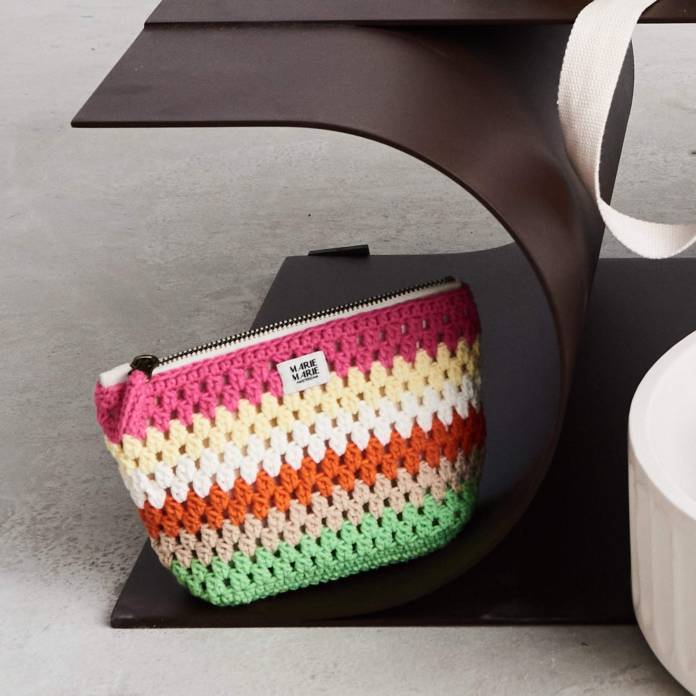 Miep crochet pouch small